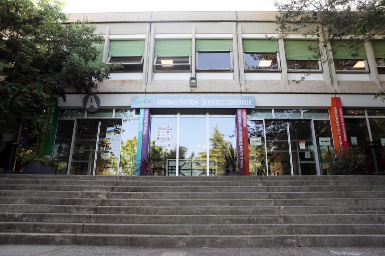 Learning center de l'IUT de Montpellier-Sète - Les Bibliothèques ...